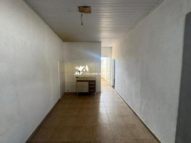 OPORTUNIDADE! CASA NO CENTRO DE BIRITIBA MIRIM