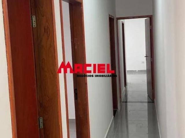 Oportunidade casa nova nunca habitada, doc. ok