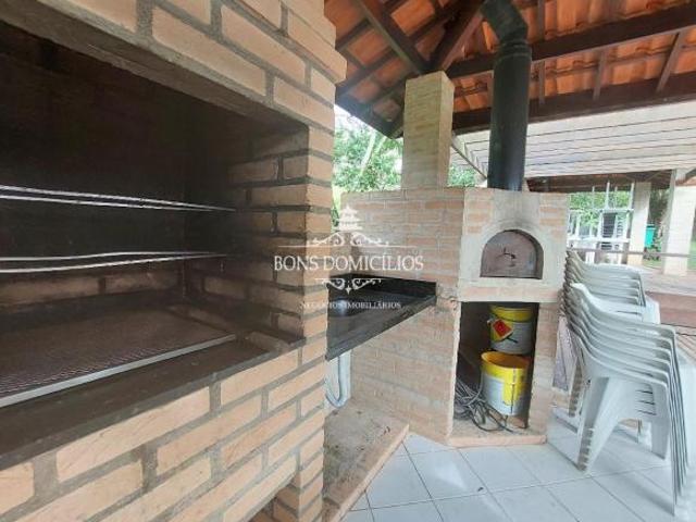 OPORTUNIDADE! CASA NOVA NA GRANJA VIANA CONDOMINIO COM LAGO E RODEADO DE ÁREA VERDE