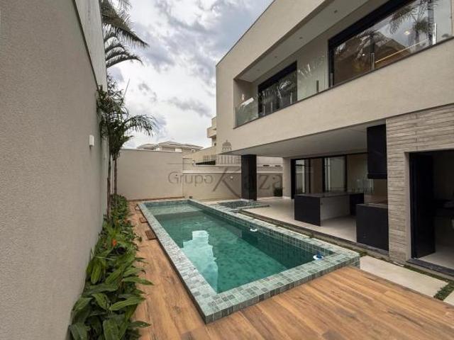 Oportunidade Casa Nova em Condomínio Condomínio Alphaville II 5 Suítes 470,24m²