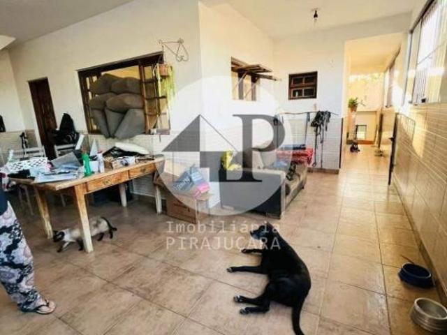 OPORTUNIDADE! Casa ÓTIMA LOCALIZAÇÃO EM Embu das Artes Embuema SP
