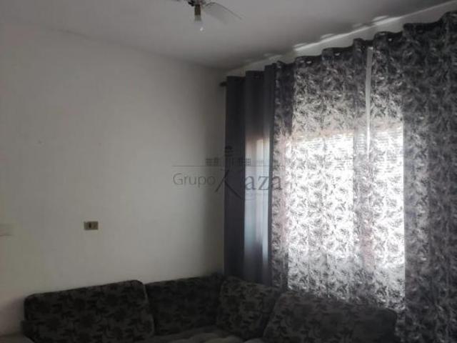 Oportunidade Casa Padrão Cidade Salvador Jacareí 2 Dormitórios 150m²