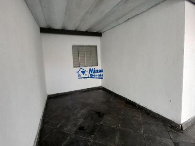 OPORTUNIDADE: CASA PARA FINS COMERCIAIS E RESIDENCIAIS NA AVENIDA OURO FINO, VENDE SE!