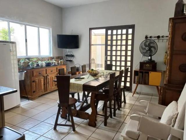 Oportunidade Casa Parque Industrial 3 Dormitórios 240m²