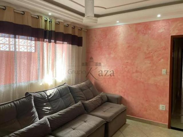 Oportunidade Casa Parque Nova Esperança 3 Dormitórios 107,77m²