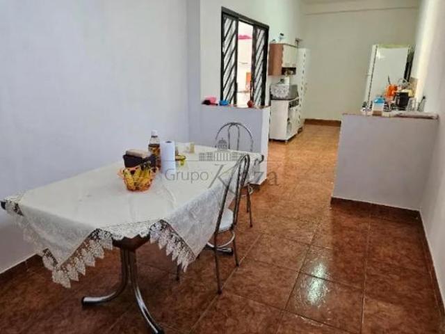 Oportunidade Casa Parque Nova Esperança 3 Dormitórios 150m²