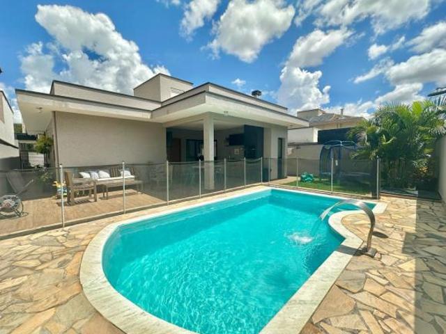 Oportunidade ! Casa Pronta para morar à venda no Condomínio Terras de Atibaia I