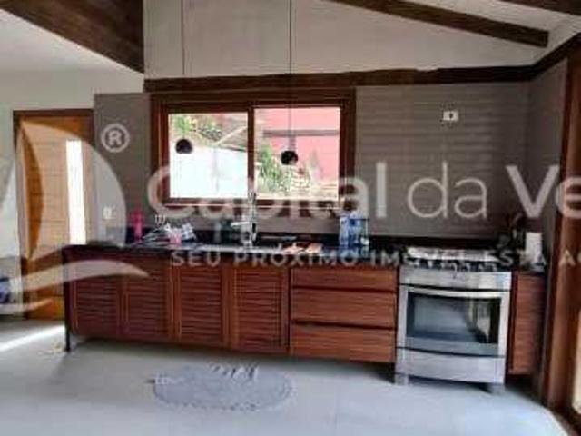 OPORTUNIDADE, CASA PRINCIPAL, SUITE EXTRA E MAIS 02 KITNET