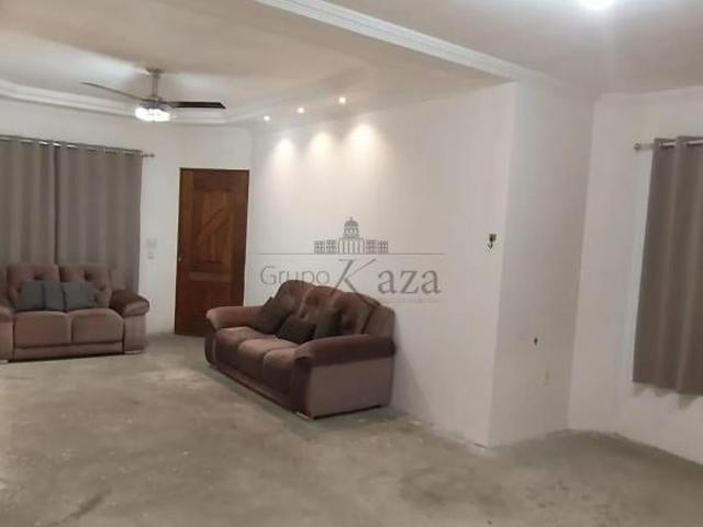 Oportunidade Casa Residencial União 4 Dormitórios 140m² Estuda Permuta
