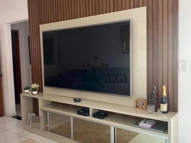 Oportunidade Casa Residencial Bosque dos Ipes 3 Dormitórios 80m²
