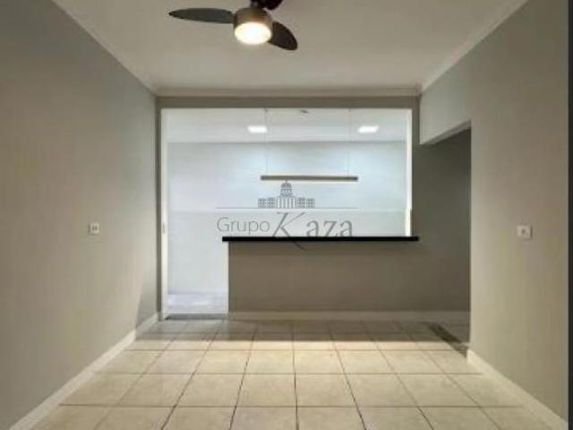 Oportunidade Casa Residencial Bosque dos Ipês 3 Dormitórios 116m²
