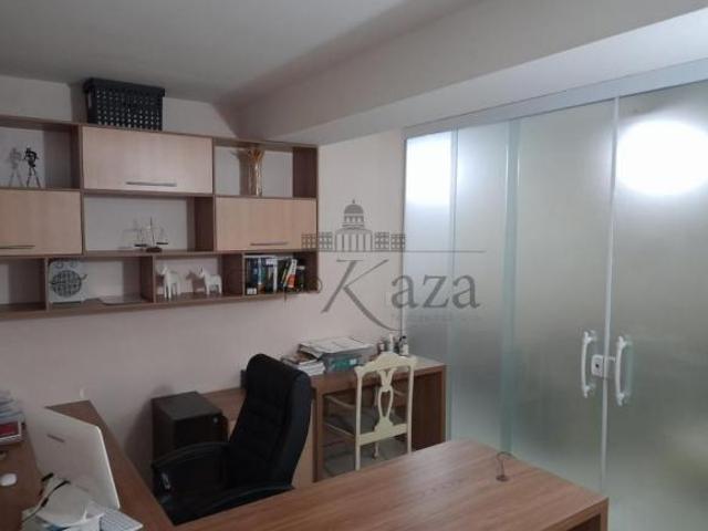 Oportunidade Casa Residencial e Comercial Vila Betânia 3 Dormitórios 143m²