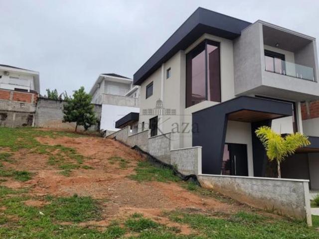Oportunidade Casa Residencial Floradas do Paratehy Urbanova 4 Dormitórios 263m²