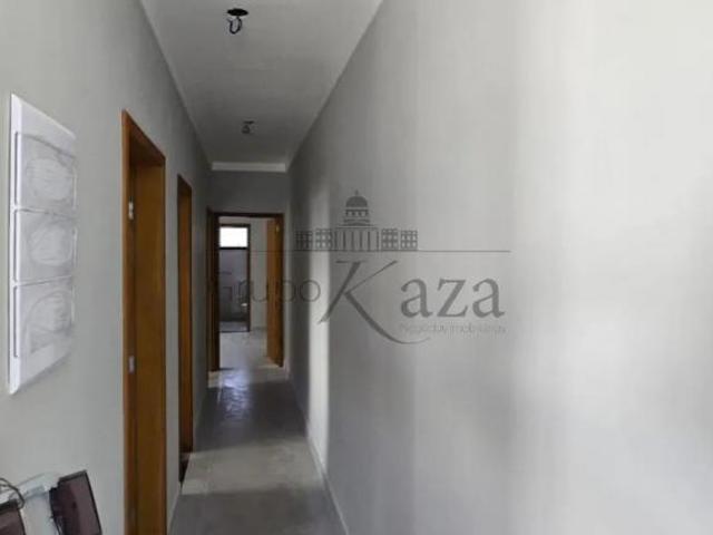 Oportunidade Casa Residencial Parque dos Sinos Jacareí 3 Dormitórios 93,62m² Estuda perm