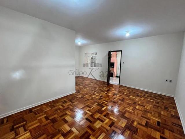 Oportunidade Casa Residencial Parque Industrial 4 Dormitórios 254m²
