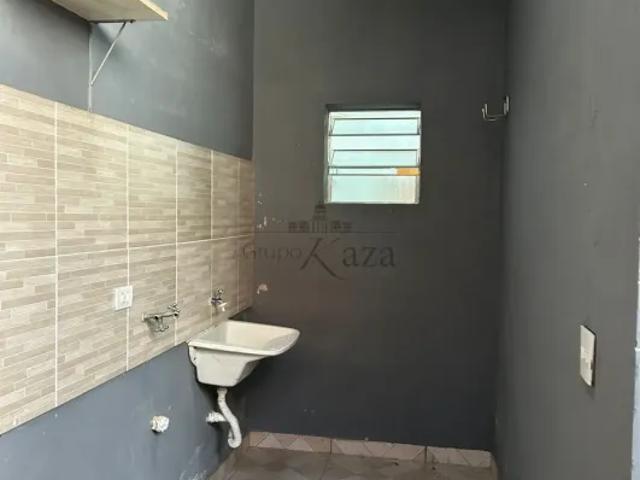 Oportunidade Casa Santa Rosa 2 Dormitórios 160m²