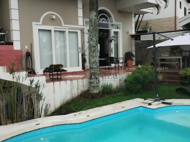 Oportunidade, Casa Sobrado, Altos da Serra I Urbanova, 4 Dormitórios, Área Gourmet, Piscina, 4 Vagas