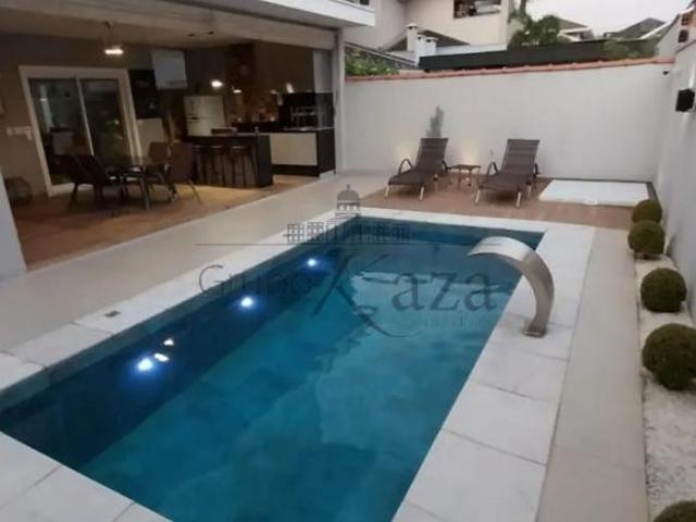 Oportunidade, Casa Sobrado Altos da Serra VI Urbanova, 3 Dormitórios, Área Gourmet, Piscina, 2 Vagas