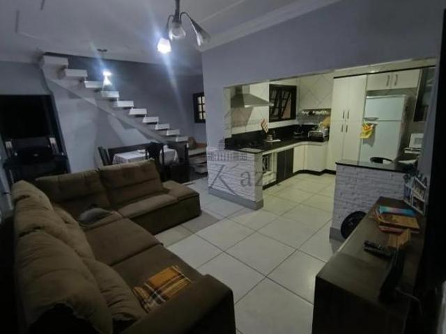 Oportunidade Casa Sobrado Altos da Vila Paiva 3 Dormitórios 180m²