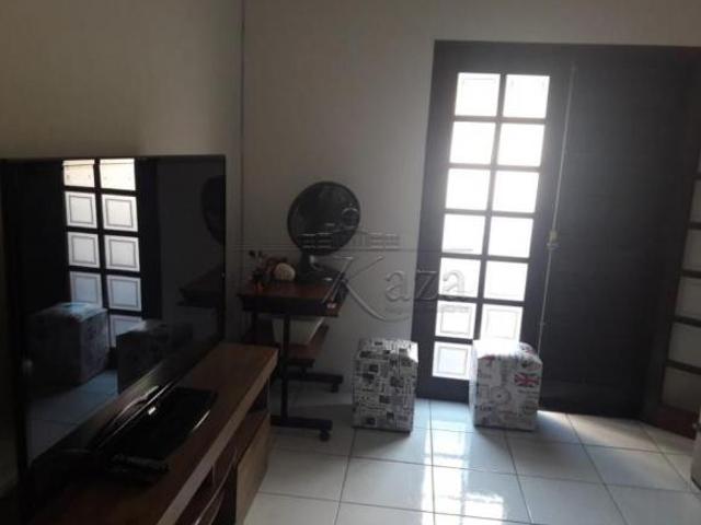 Oportunidade Casa Sobrado Bosque dos Eucaliptos 5 Dormitórios 181m²
