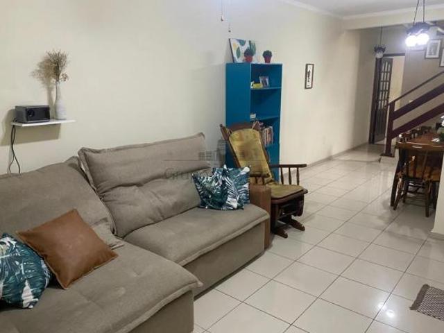 Oportunidade Casa Sobrado Bosque dos Eucaliptos 3 Dormitórios 190m²