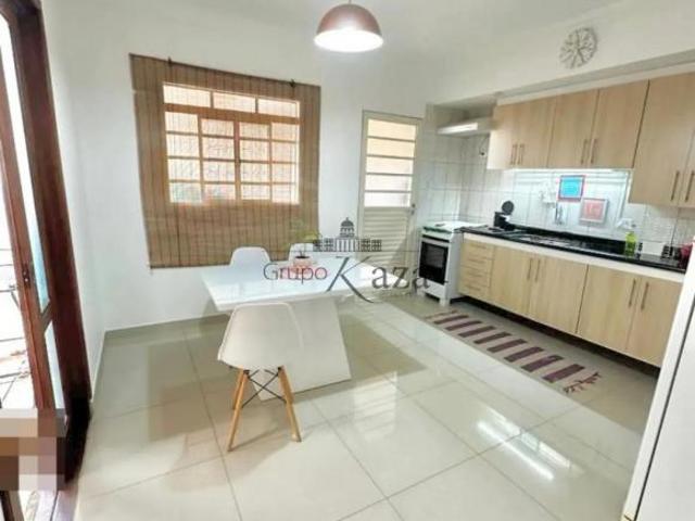 Oportunidade Casa Sobrado Bosque dos Ipês 2 Dormitórios 80m²