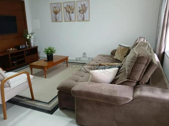Oportunidade Casa Sobrado Chácaras Santa Maria Jacareí 3 Dormitórios 313m²