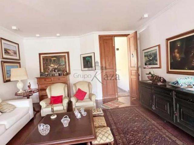 Oportunidade Casa Sobrado em Condomínio 3 Dormitórios Morumbi 420m²