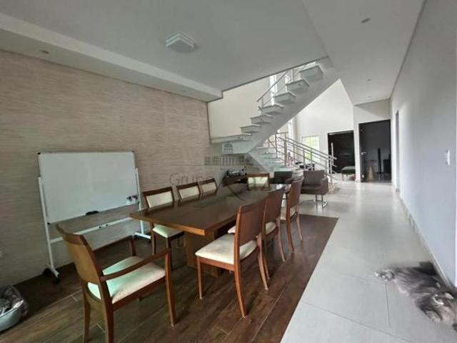 Oportunidade Casa Sobrado em Condomínio Altos da Serra VI Urbanova 4 Dormitórios 260m²