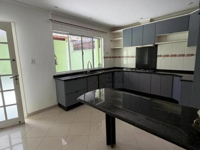 Oportunidade Casa Sobrado em Condomínio Village Santa Barbara Jardim Califórnia Jacareí 2