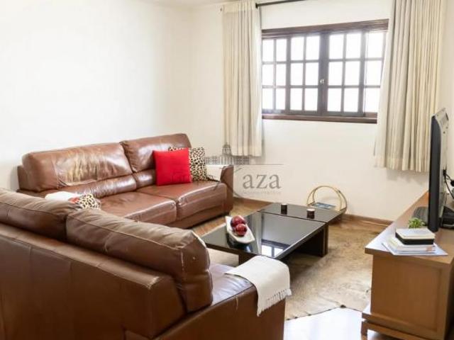 Oportunidade Casa Sobrado Jacareí 3 Dormitórios 147m²