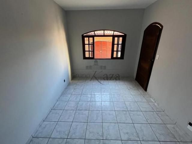Oportunidade Casa Sobrado Jardim Terras do Sul 3 Dormitórios 220m²