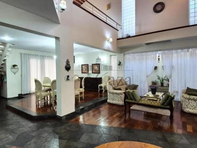 Oportunidade, Casa Sobrado, Jardim Alvorada, Zona Oeste Sjc, 4 Dormitórios, Garagem 7 Carros, 450m