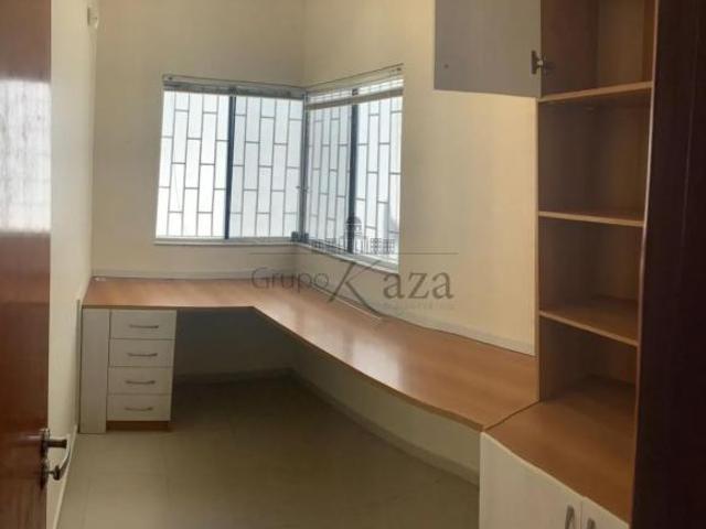 Oportunidade Casa Sobrado Jardim América Jacareí 4 Dormitórios 287m²