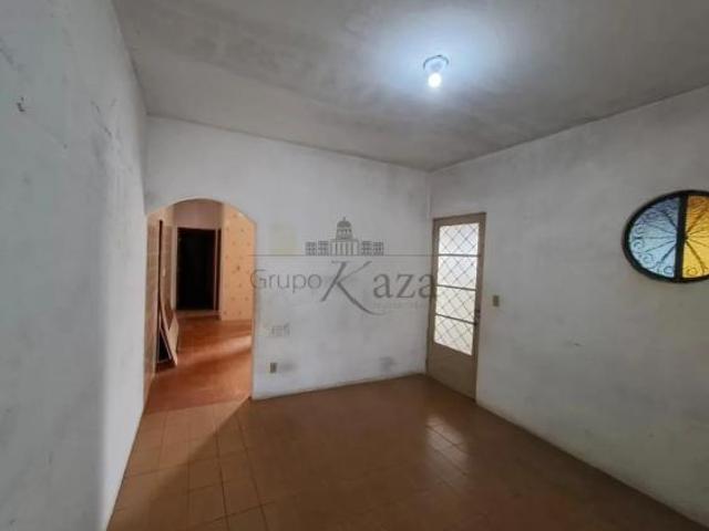 Oportunidade Casa Sobrado Jardim Colonial 4 Dormitórios 120m²