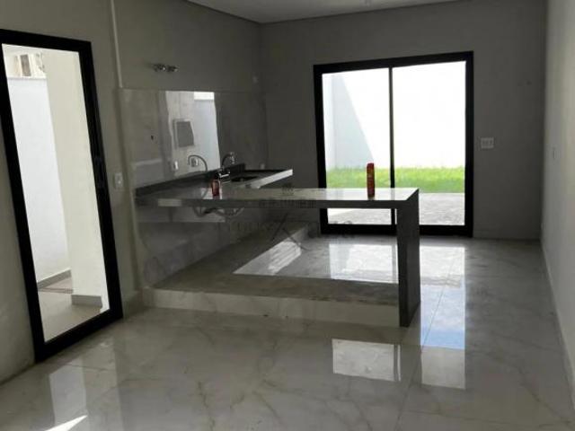 Oportunidade Casa Sobrado Jardim das Industrias 3 Dormitórios 165m²