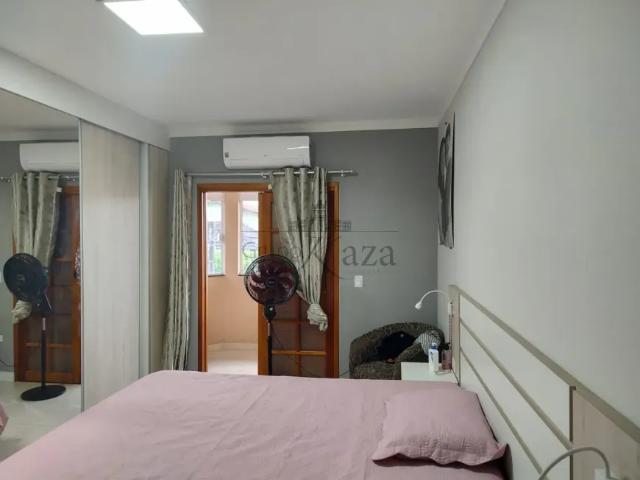 Oportunidade Casa Sobrado Jardim Ismênia 3 Dormitórios 125m²