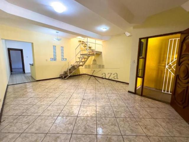 Oportunidade Casa Sobrado Jardim Oriente 3 Dormitórios 140m²