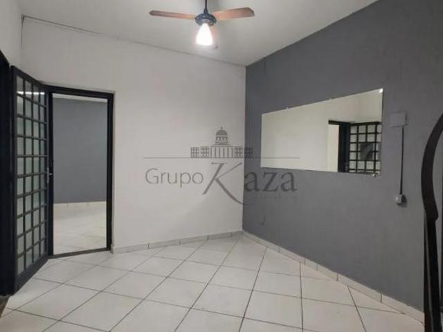 Oportunidade Casa Sobrado Jardim Paraíba Jacareí 3 Dormitórios 60m²