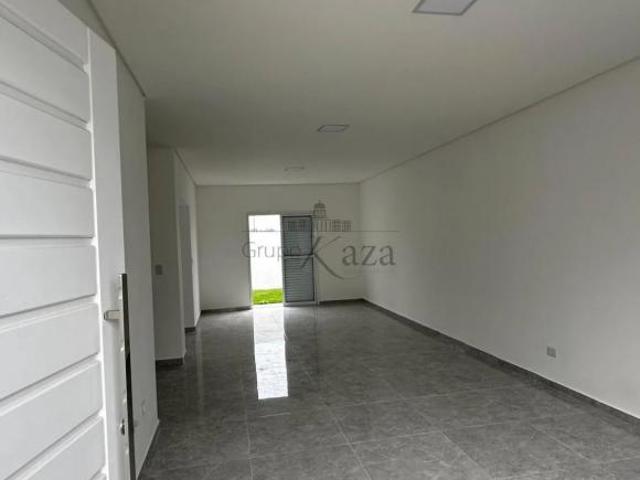 Oportunidade Casa Sobrado Jardim Santa Júlia 3 Dormitórios 145,60m²