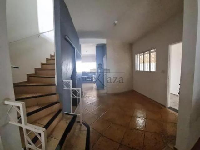 Oportunidade Casa Sobrado Jardim Santa Luzia 3 Dormitórios 112m²