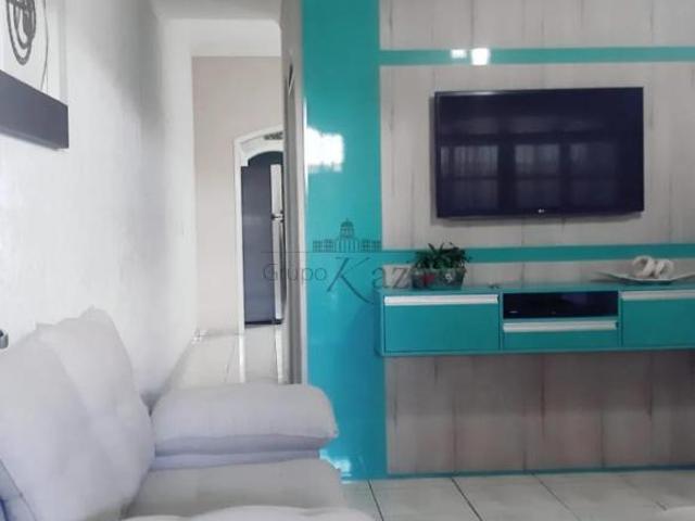 Oportunidade Casa Sobrado Jardim Santa Marina Jacareí 3 Dormitórios 215m² Estuda permuta