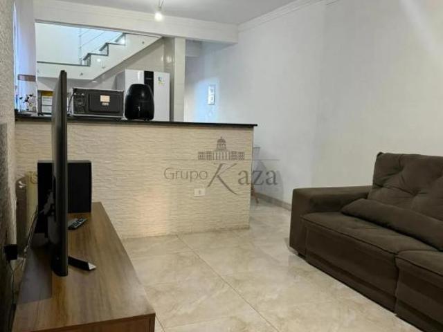 Oportunidade Casa Sobrado Jardim Satélite 4 Dormitórios 143m²