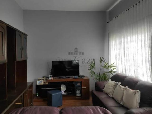 Oportunidade Casa Sobrado Parque Residencial Flamboyant 5 Dormitórios 213m²