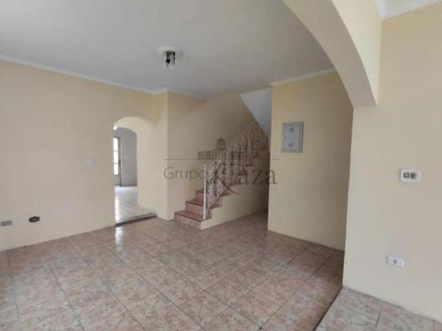 Oportunidade Casa Sobrado Residencial ou Comercial Jardim das Industrias 4 Dormitórios 227m²