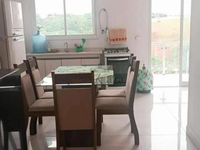 Oportunidade Casa Sobrado Residencial Alto dos Ypês 4 Dormitórios 211m²