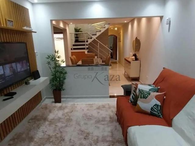 Oportunidade Casa Sobrado Residencial União 4 Dormitórios 125m²