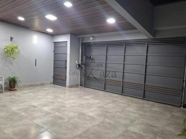 Oportunidade Casa Sobrado Setville Altos de São José 4 Dormitórios 232m²