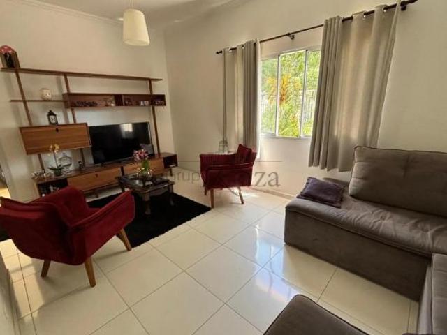 Oportunidade Casa Sobrado Vila Patrícia 4 Dormitórios 231,87m²