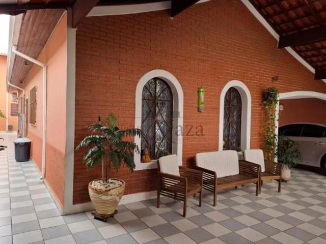 Oportunidade Casa Sobrado Vila Tesouro 5 Dormitórios 206m²